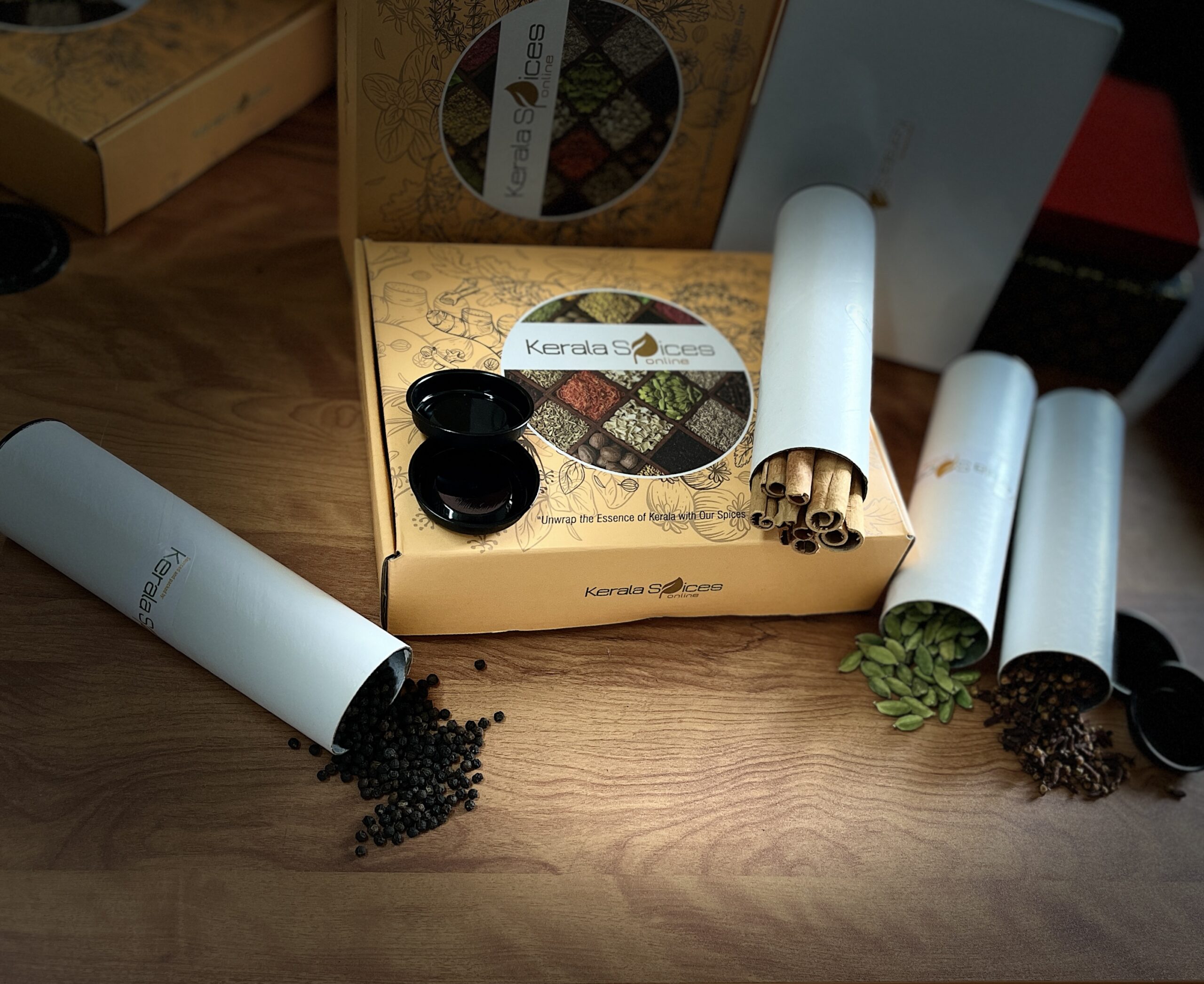 Spices container, spices boxes, gift spices, quality spices - keralaspices